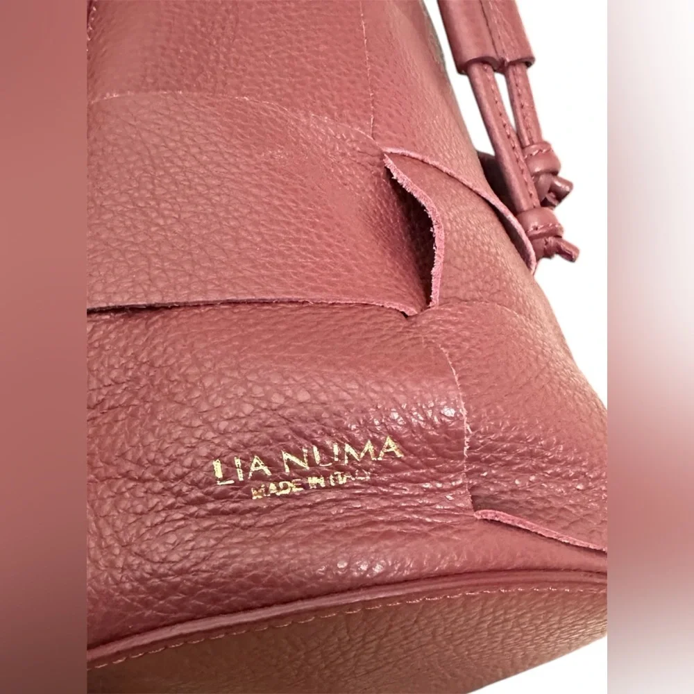 Lia Numa | Bags | Lia Numa Euc Italian Leather Bucket Bag | Poshmark